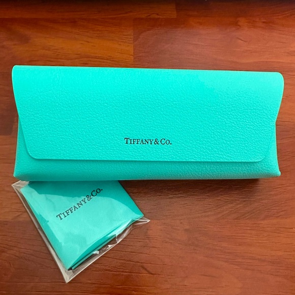 Tiffany & Co. | Accessories | Last Call Tiffany Co Eyeglass Case | Poshmark